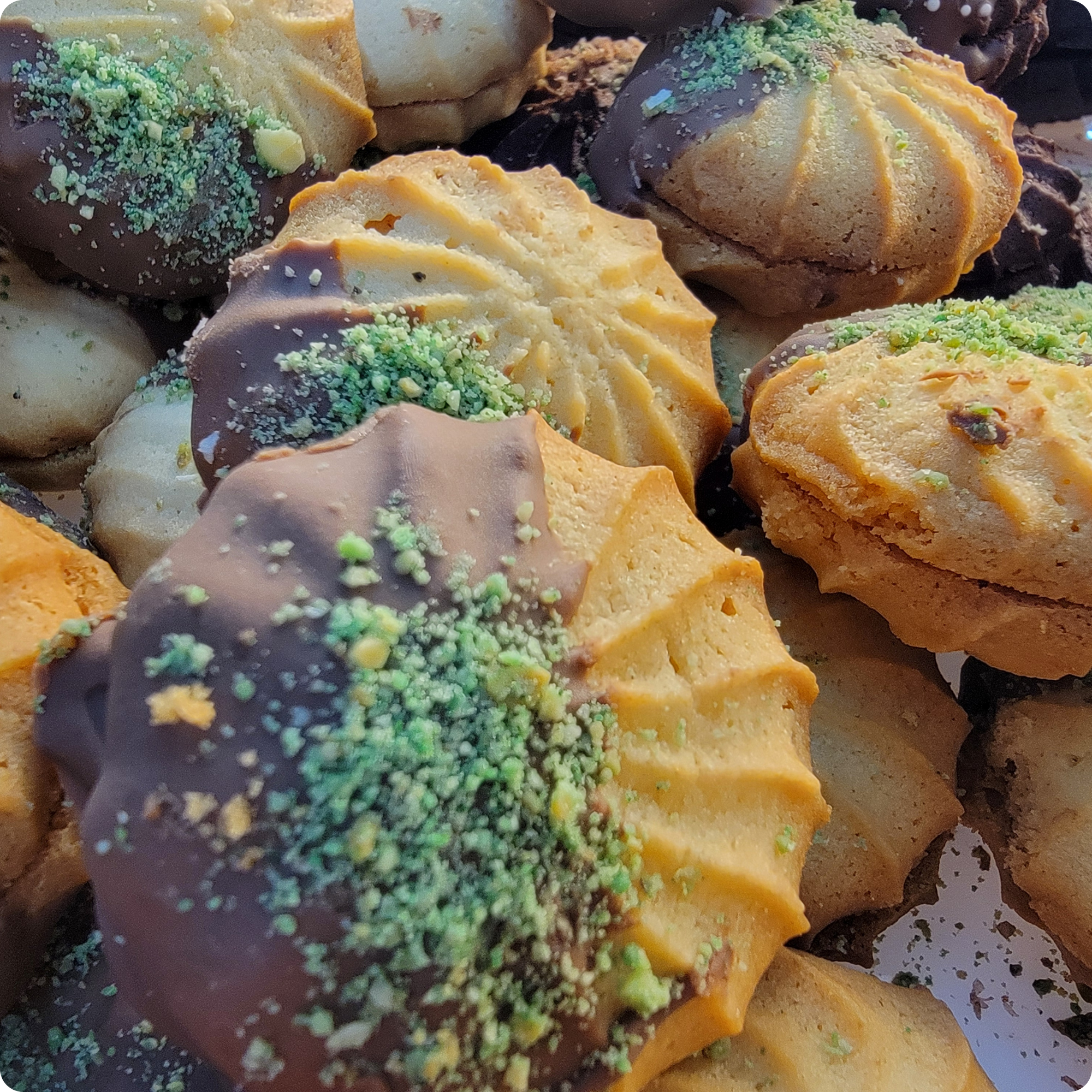 PETIT FOUR, COOKIES, MAMOOL – Rawaa Street Sweets